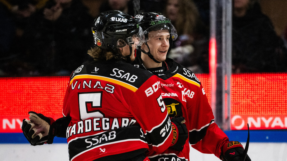 Luleå Hockey höll undan – vann mot Frölunda efter drama