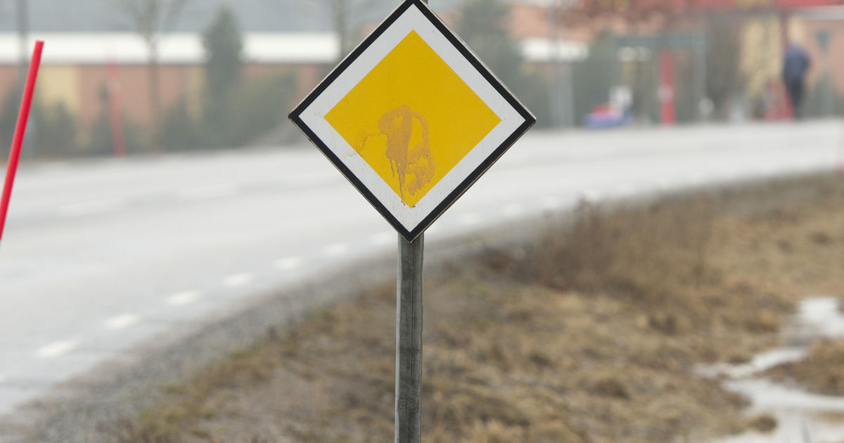 INSÄNDARE: Huvudled enklaste lösningen