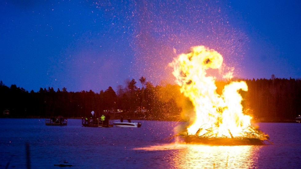 Här kan du fira valborg – eldar, godisregn och vårtal