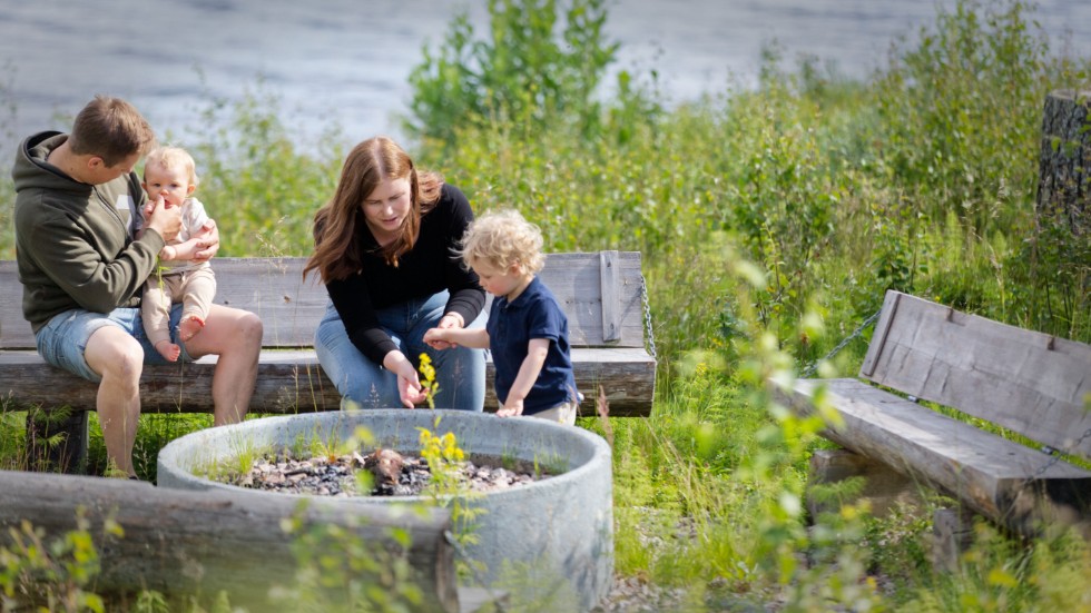 Familjen kan tvingas flytta – tar strid om barnomsorg i glesbygd