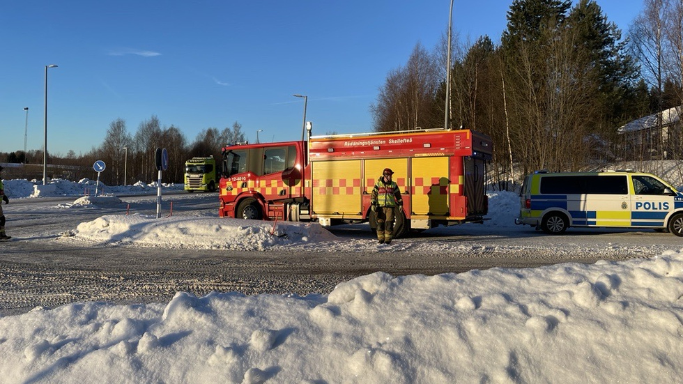 Trafikolycka i Skellefteå – tre bilar inblandade