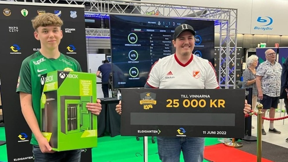 Simon överraskade sig själv och vann prestigefyllda FIFA-turneringen ...