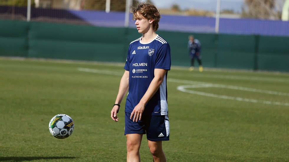 Efter dådet: IFK-talangen fast på landslagets hotell