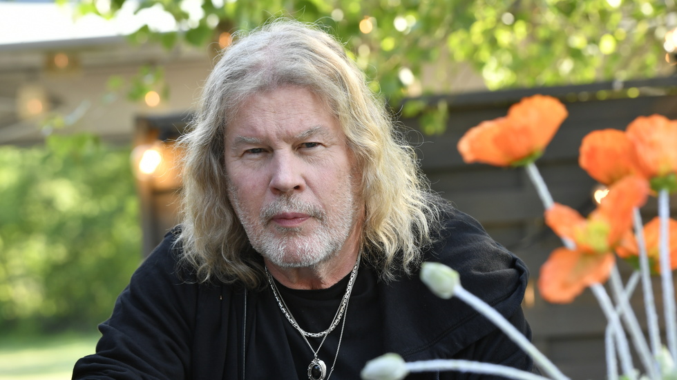 Hellstrand avslöjar bakgrunden till låten ”Skellefteå”