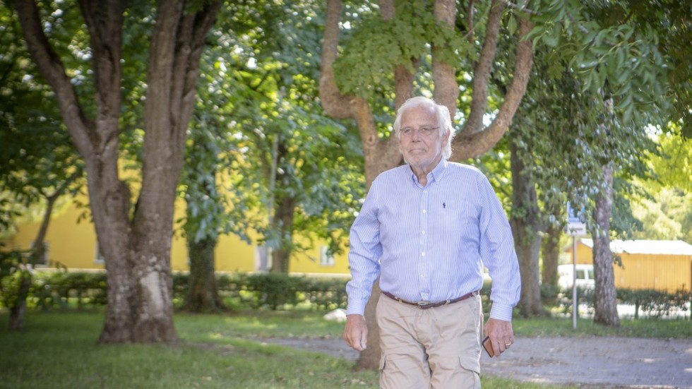 LEDARE: "Svårt att se att Bergström, med 40 år som läkare är olämplig"