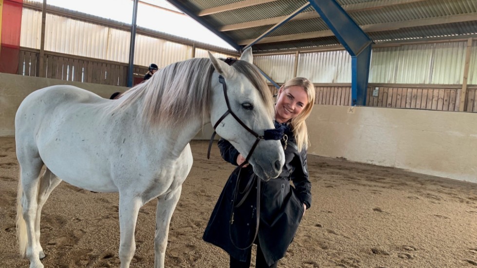 Caroline är äntligen inskriven i riddarboken