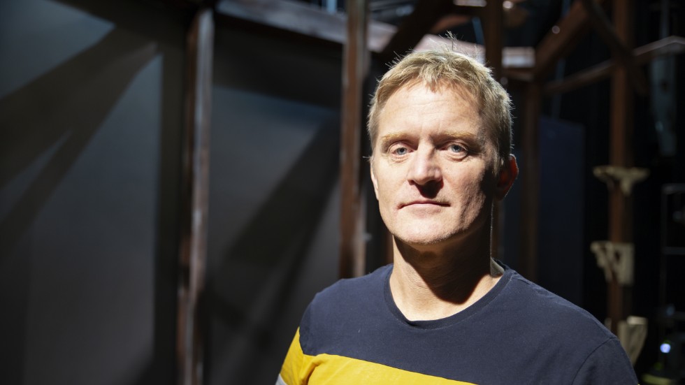 Erotik och komik med vampyrer på scenen