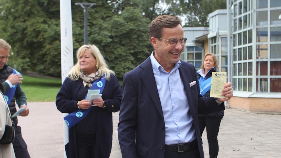 Ulf Kristersson röstade hemma i Strängnäs – tror på valseger: "Min ...