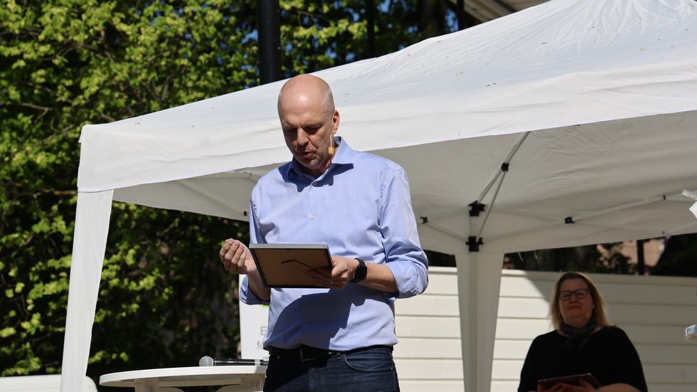 Eldsjälen Sanne prisas för sitt arbete – firar med grillfest