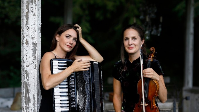 Åskan orsakade olycka på festival: "Det hade kunnat ta eld i hela ladan ...