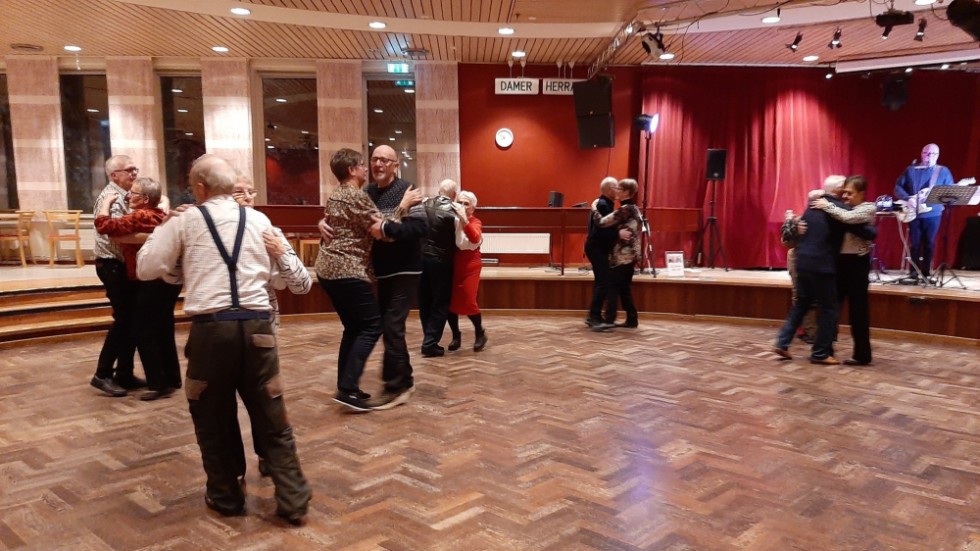 100 medlemmar samlade för gemytlig vinterfest