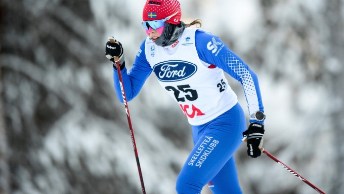 Efter skador och strulig försäsong – nu flyger Elin Henriksson fram i ...