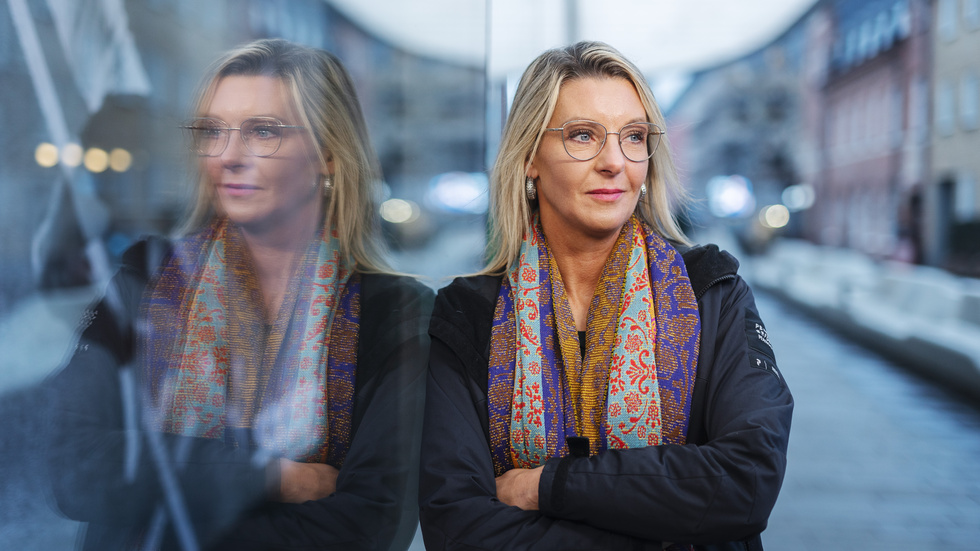 Hon är Gottsundapolisen som satsar på SD-karriär