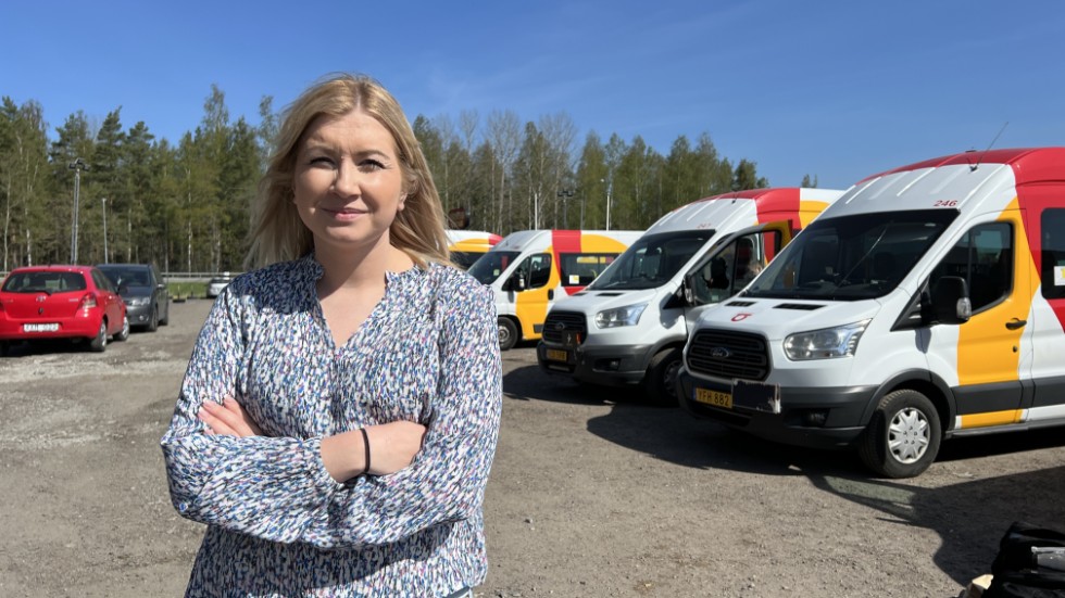 Tjuvar vandaliserade 20 bussar – slår hårt mot färdtjänsten