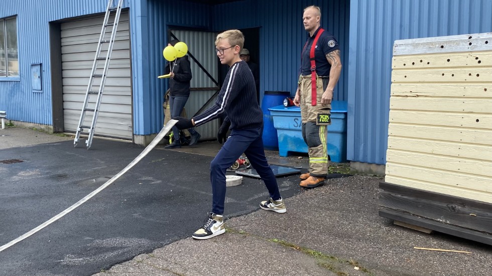 Barnen fick prova att vara brandman i Åtvidaberg