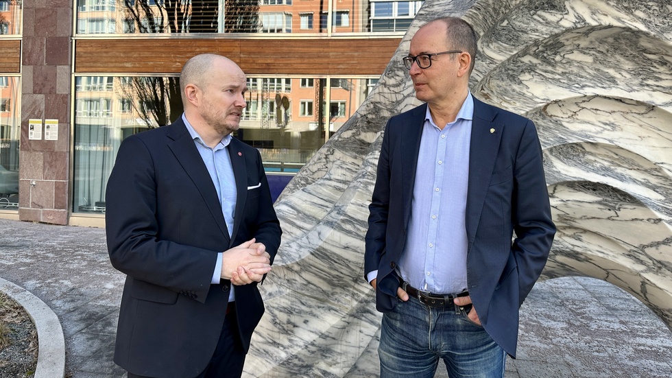 100 tomma äldreplatser: "Vi vill ta tillbaka kontrollen"