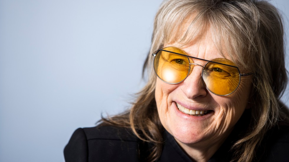 Gunilla Röör stannar som teaterchef