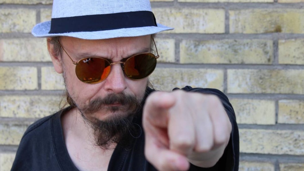 "Man måste både peppa och psyka spelarna"