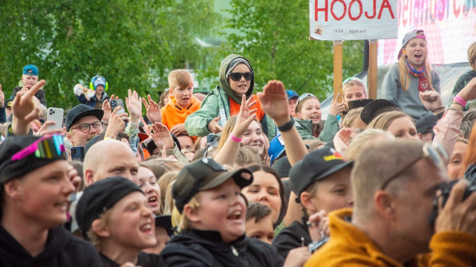 MAGNUS TOSSER: Årets stora avslöjande: Så ser Hooja ut utan mask ...