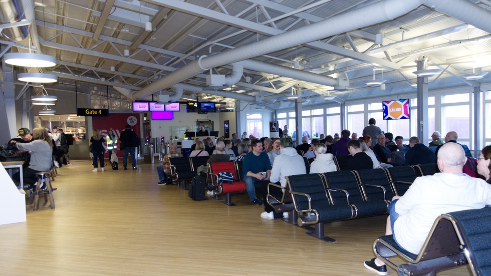 Nu går första charterkärran från Kallax: "Helt underbart"