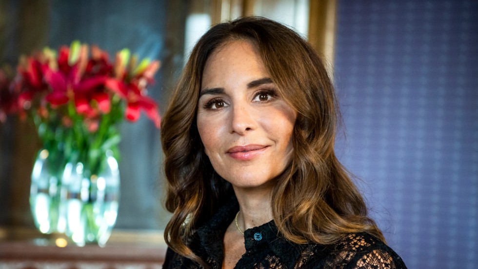 Stjärnspäckad tv-serie spelas in i Uppland • Jakten på statister i full ...