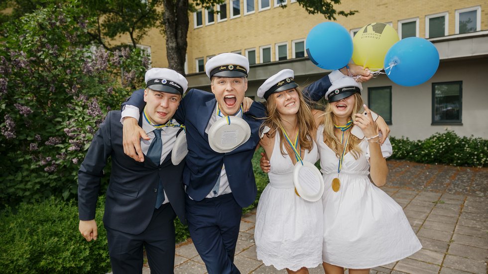 Bästa bilderna från studenten i Uppsala