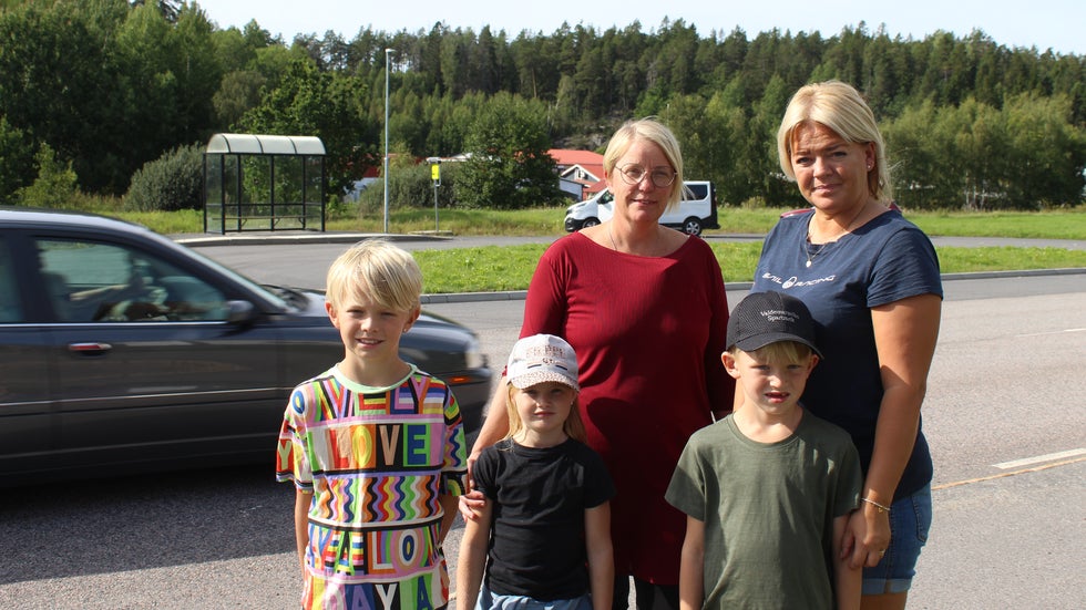 Föräldrar oroliga för barnen: "Vågar inte låta dem gå själva"