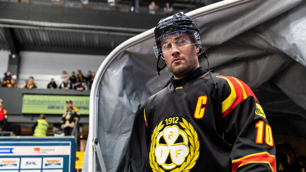 Efter tuffa fjolåret – nu ska Johan Larsson leda Brynäs till SHL