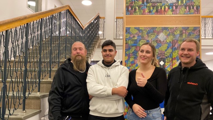 Här får eleverna stöttning – från oväntat håll: "Det ni gör efter ...