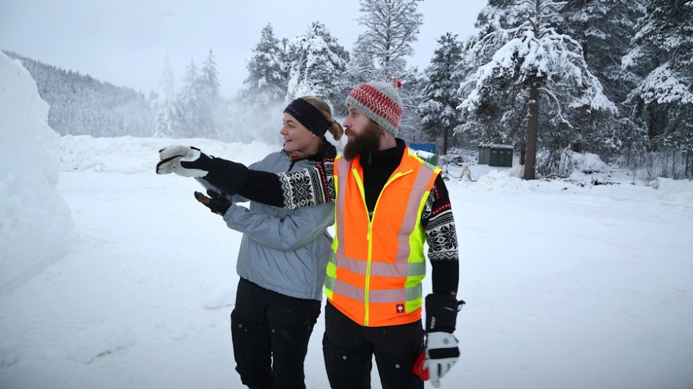 Här byggs snögrottorna – över 700 kvadratmeter täcks av snö • Tyska ...