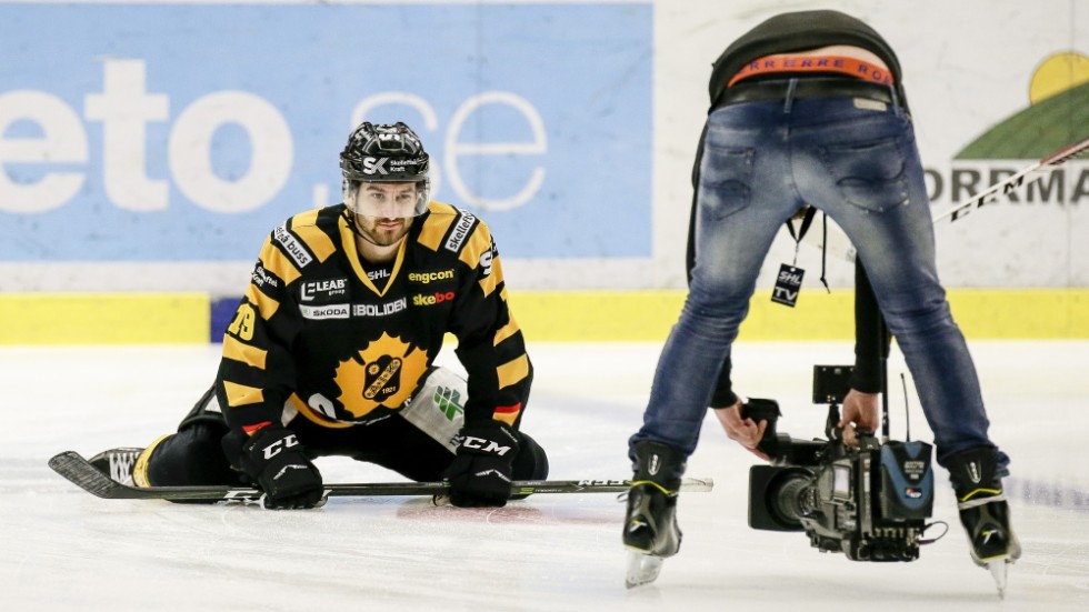 Valde spel i Ryssland i höstas – nu avslutar förre AIK-spelaren ...