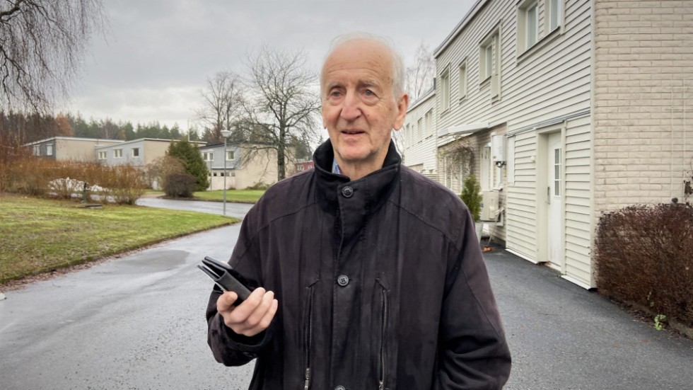 Karl Eric, 84 år, blev uppringd av "läkare" • Regionen slår larm om ny ...