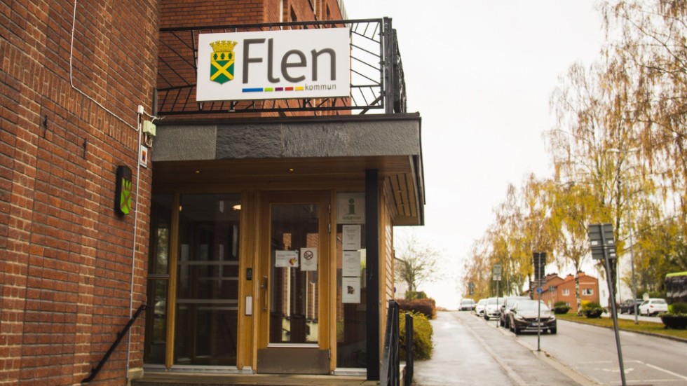 Emma Dahlin (M) känner sorg över att C tar annan väg: "Vi var kompisar ...