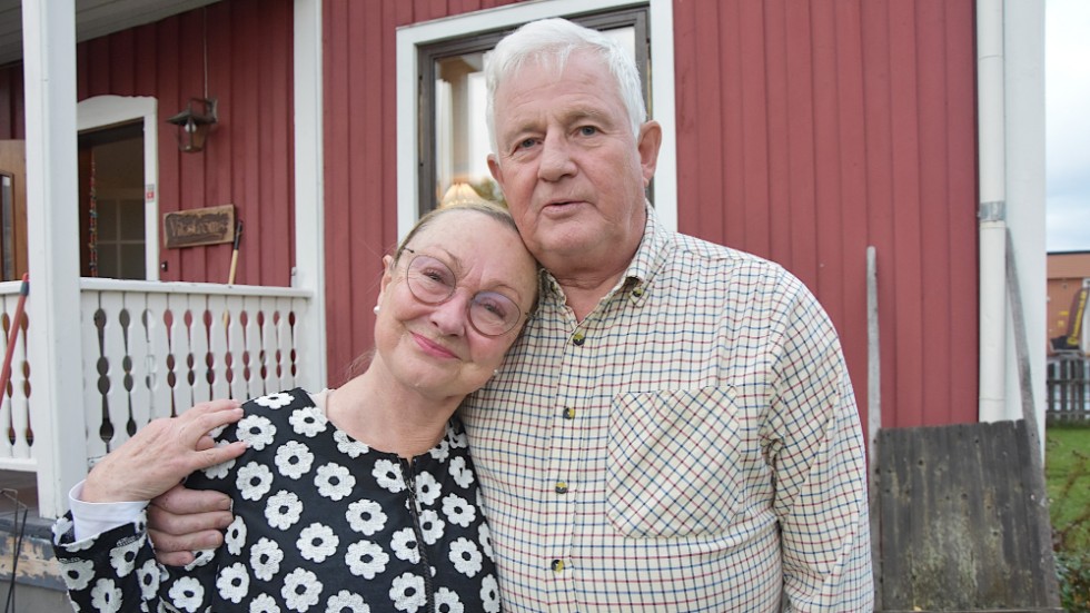 SD skakas av internt bråk • Hjälpte flyktingar – riskerar uteslutning ...